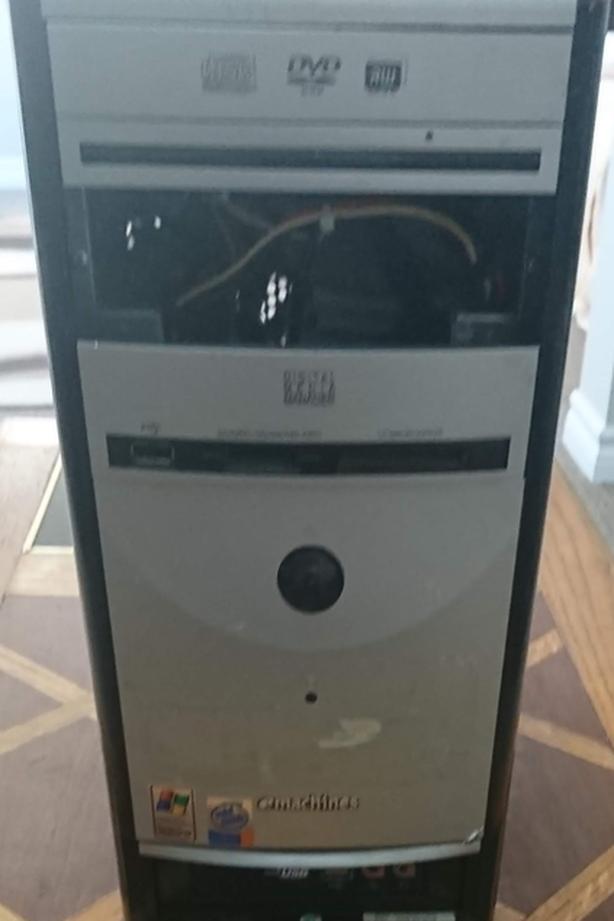Emachine T5010 with Intel E210882 Motherboard for parts ASIS ...